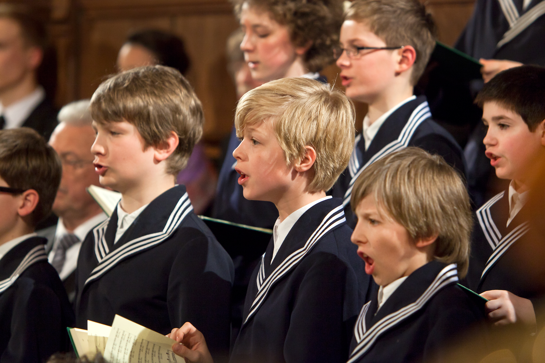 St. Matthew Passion – St. Thomas Boys Choir Leipzig and Georg Christoph ...
