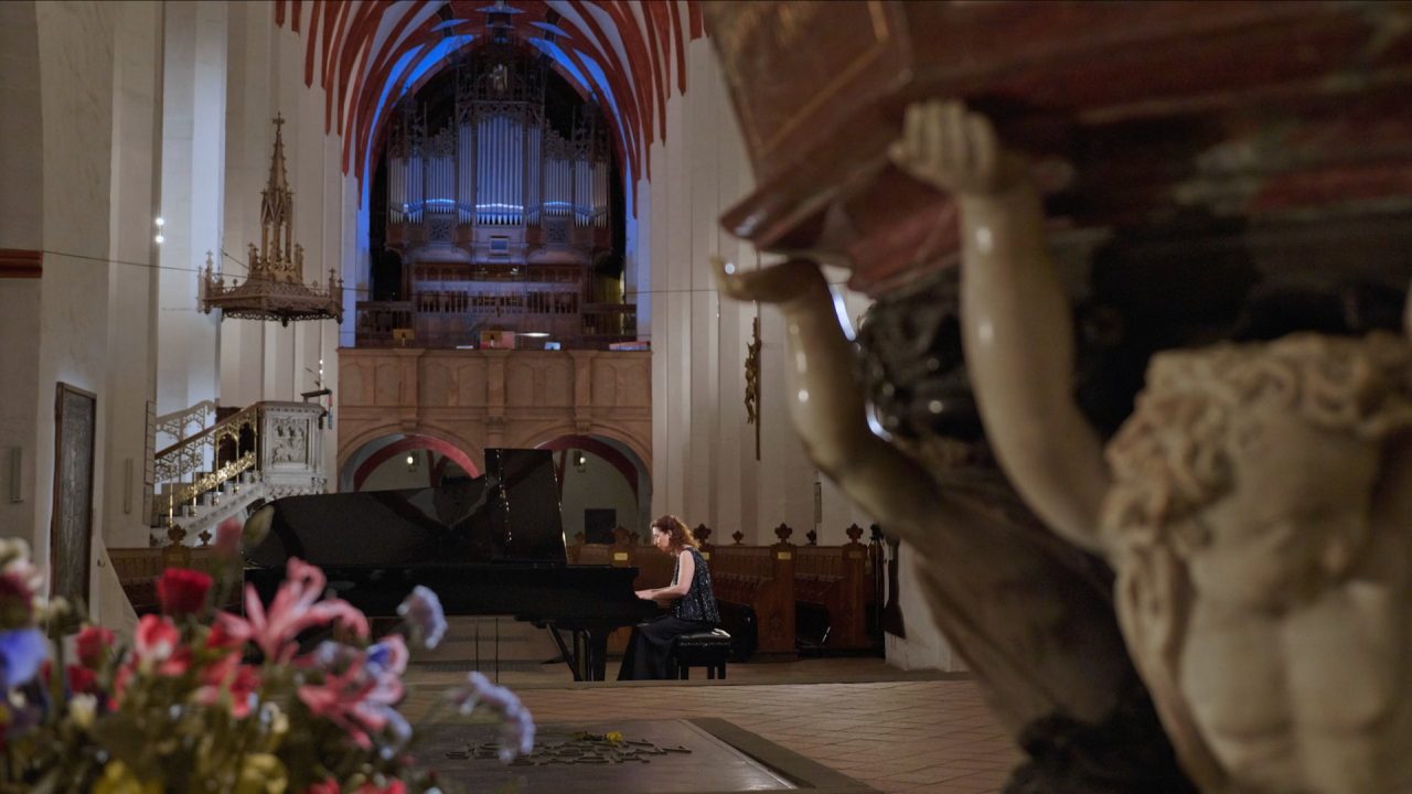 Angela Hewitt plays the Goldberg Variations | ACCENTUS Music